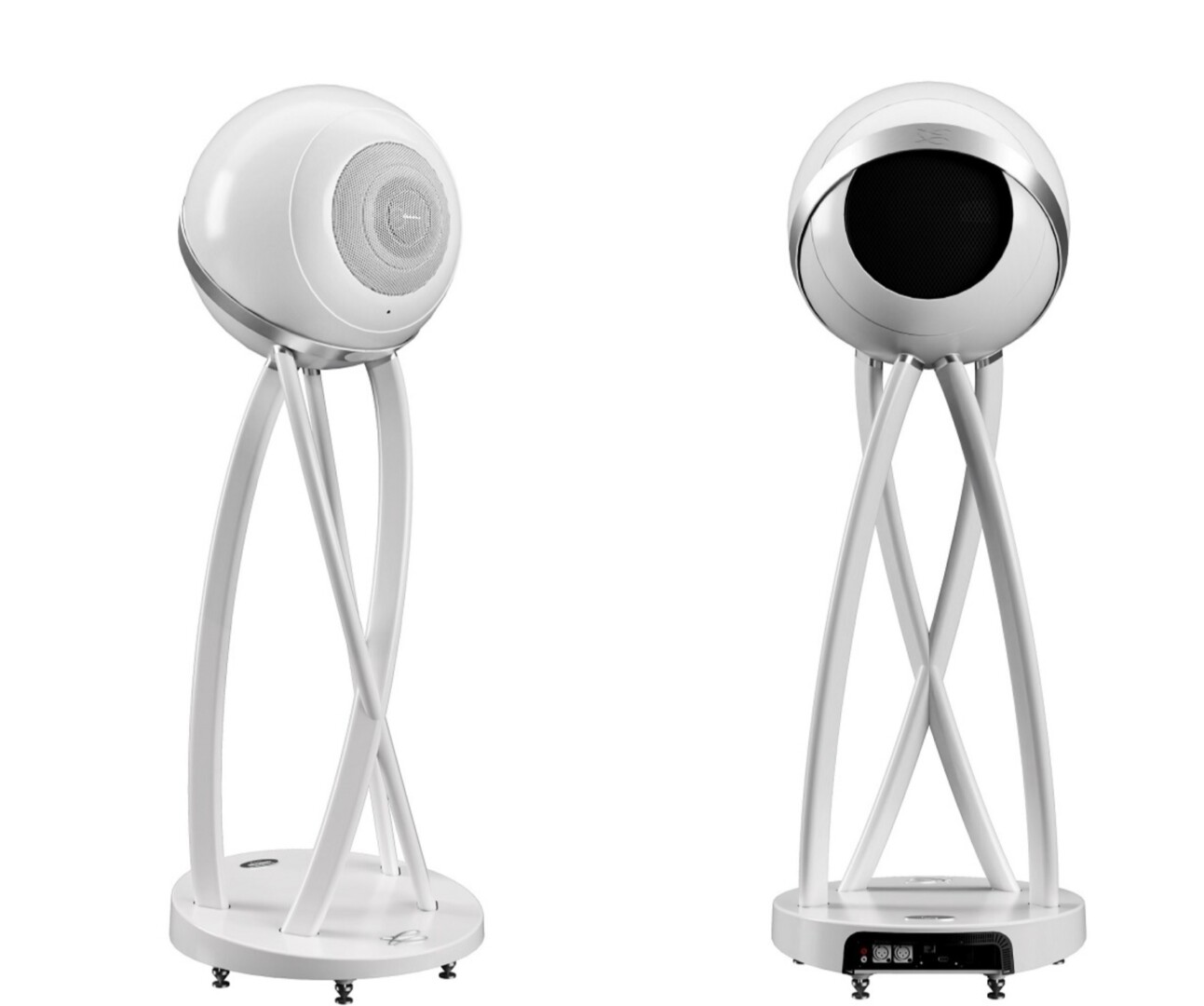 Quasi 4000W di potenza per i diffusori Cabasse Pearl Pelegrina