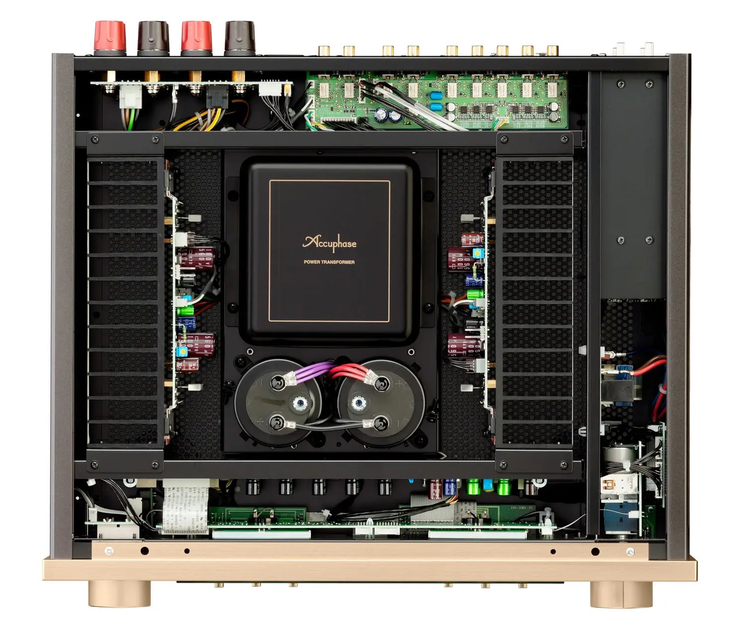 Amplificatore integrato Accuphase E-3000: fino a 150W in classe AB per l'erede dell'E-280